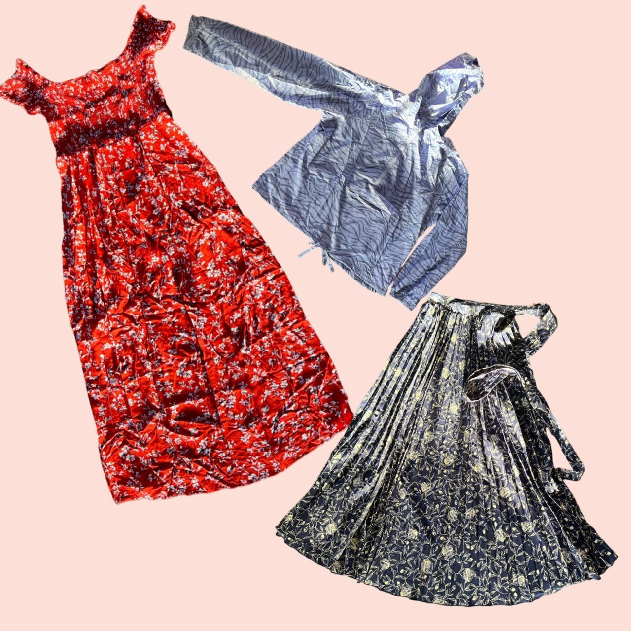 FUN PATTERN BUNDLE SIZE MEDIUM 🩷 Bundle of 3 items... - Depop