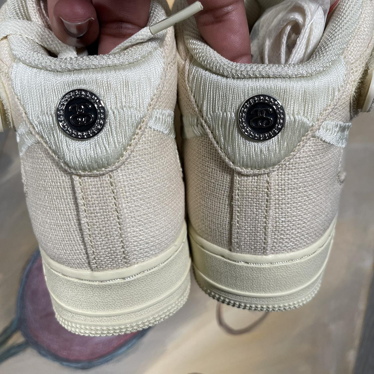 Nike Men's Cream Trainers | Depop