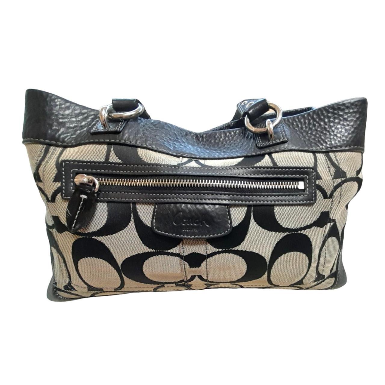 Serial number G0993-14422 The Coach Penelope... - Depop