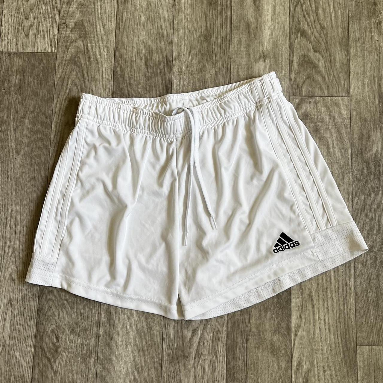 Adidas Women's White Shorts | Depop