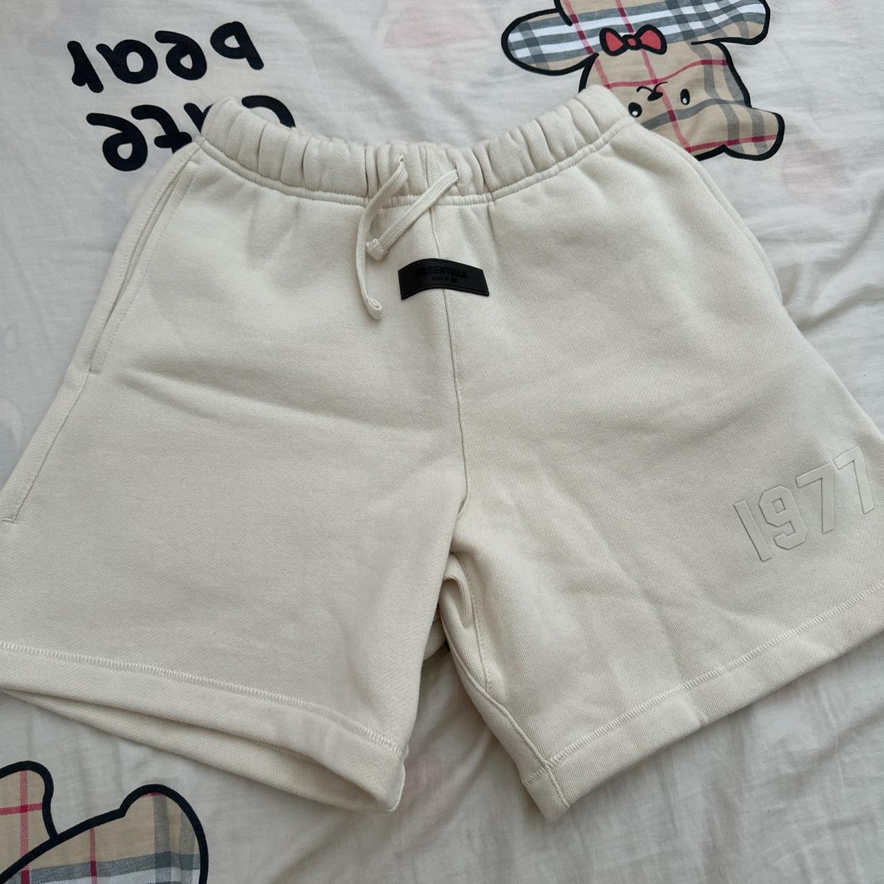 essential 1977 sweatshorts size kids L also can fit... - Depop
