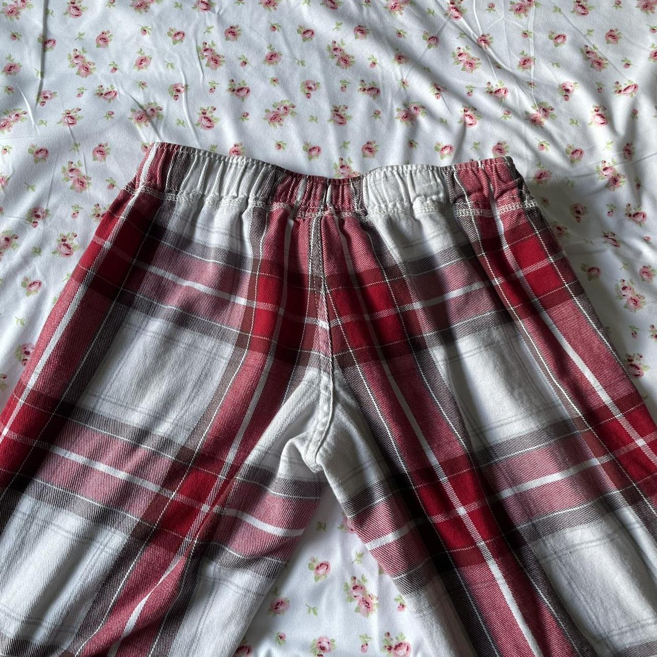 Abercrombie & Fitch Women's Red and White Pajamas | Depop