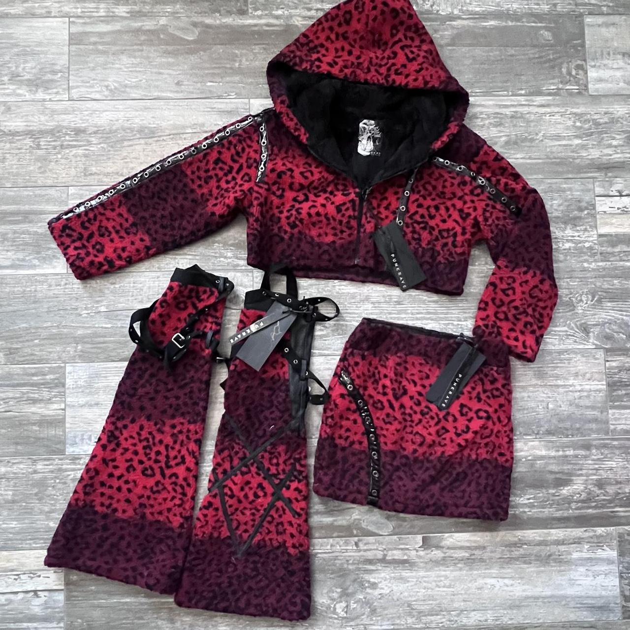 Punk Rave red ombré leopard sherpa set 🦇 comes with... - Depop