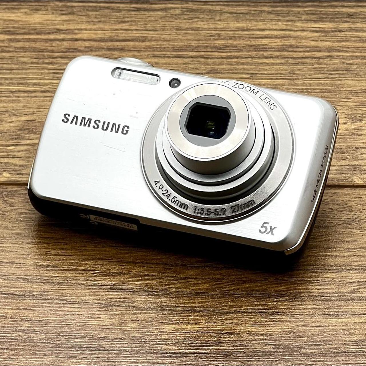 Samsung Retro Digicam Create amazing Y2K photos... - Depop