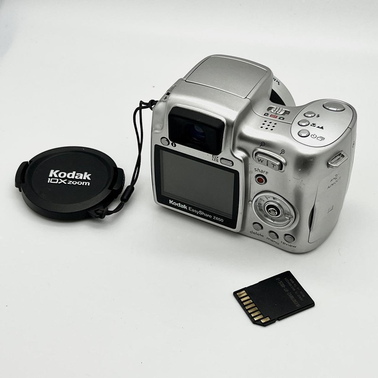 Kodak Easyshare Digital Camera A fantastic retro... - Depop
