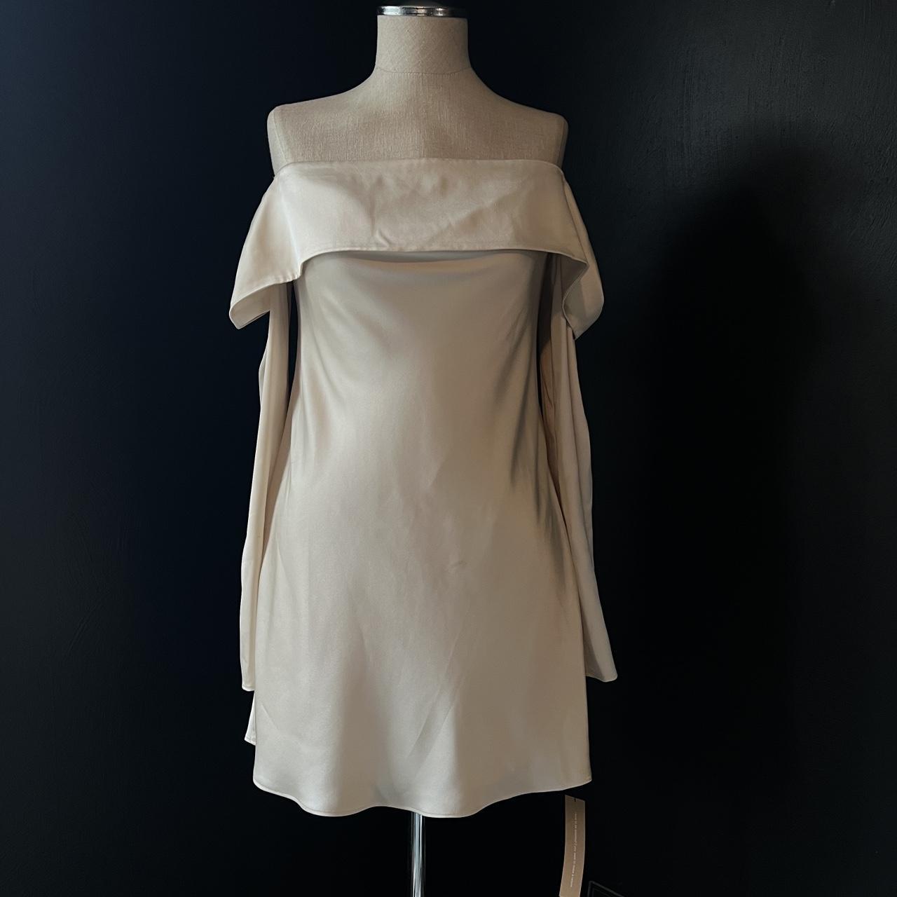 Reformation Maves Dress in Ivory new with tags - Depop