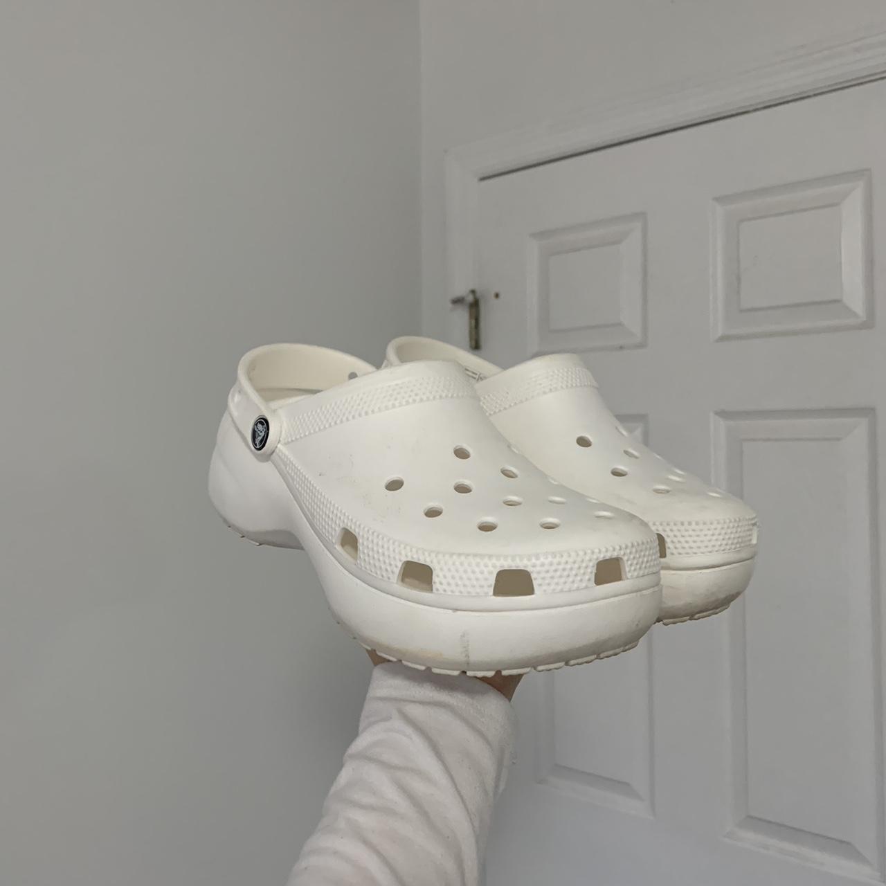 PLATFORM CROCS slight scuffing on the toe but it can... - Depop