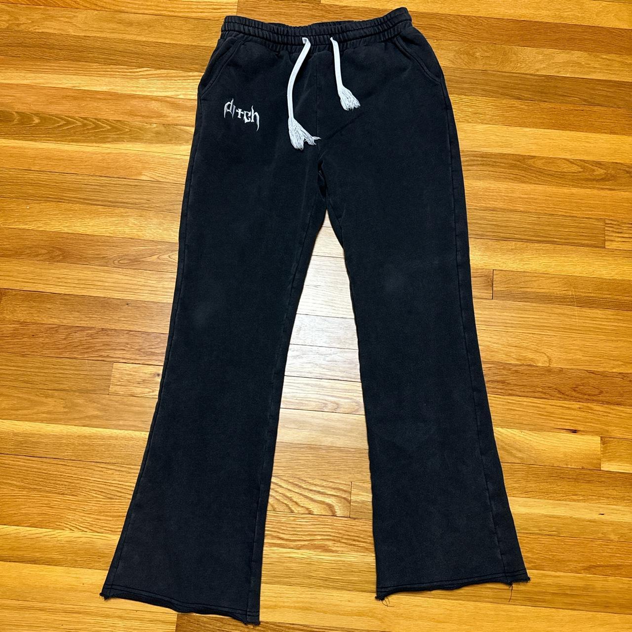 ig ditch black flared sweats • size large -... - Depop