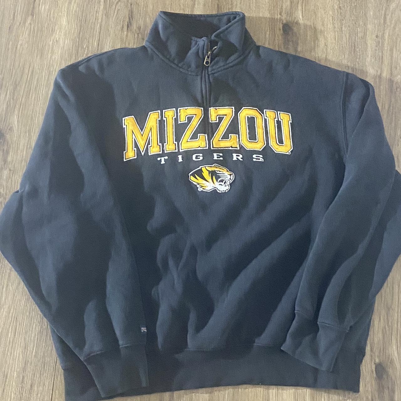 MIZZOU UNIVERSITY QUARTER ZIP JACKET IN A SIZE XL IN... - Depop