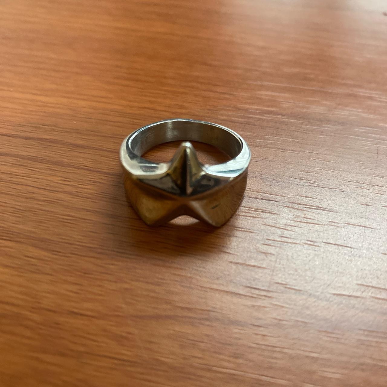 hard jewelry star ring size 8 - Depop