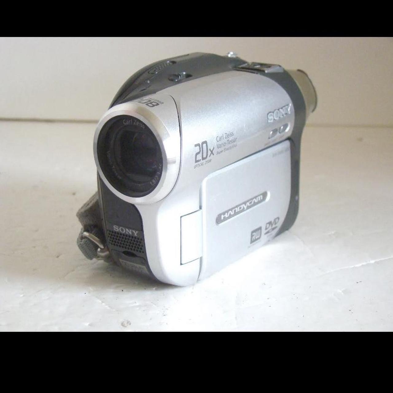Sony HandyCam DCR-DVD92 Mini DVD Camcorder Nightshot... - Depop