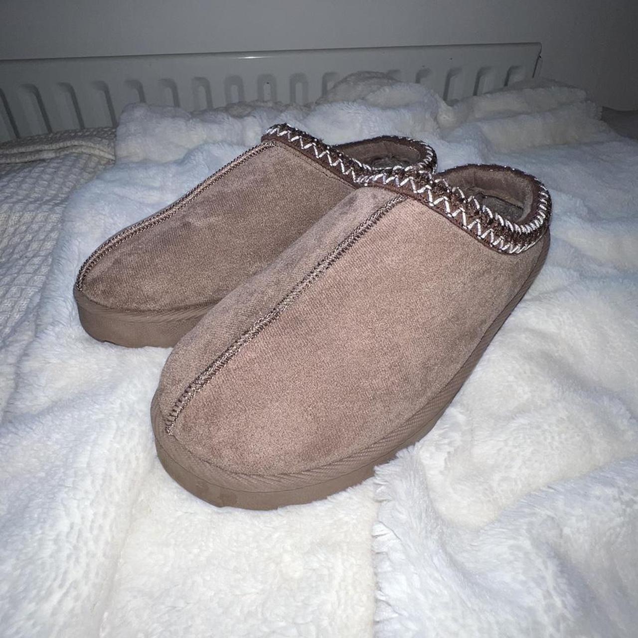Fake tazman Uggs Size 5 Literally worn a handful... - Depop