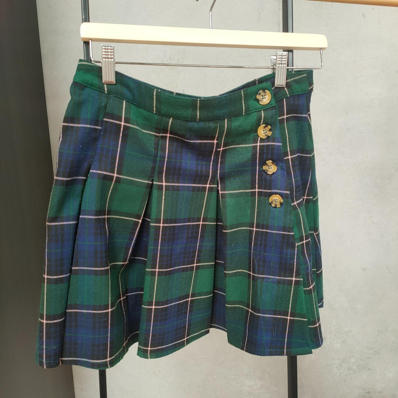 Adorable preppy pleated mini skirt in green, blue... - Depop