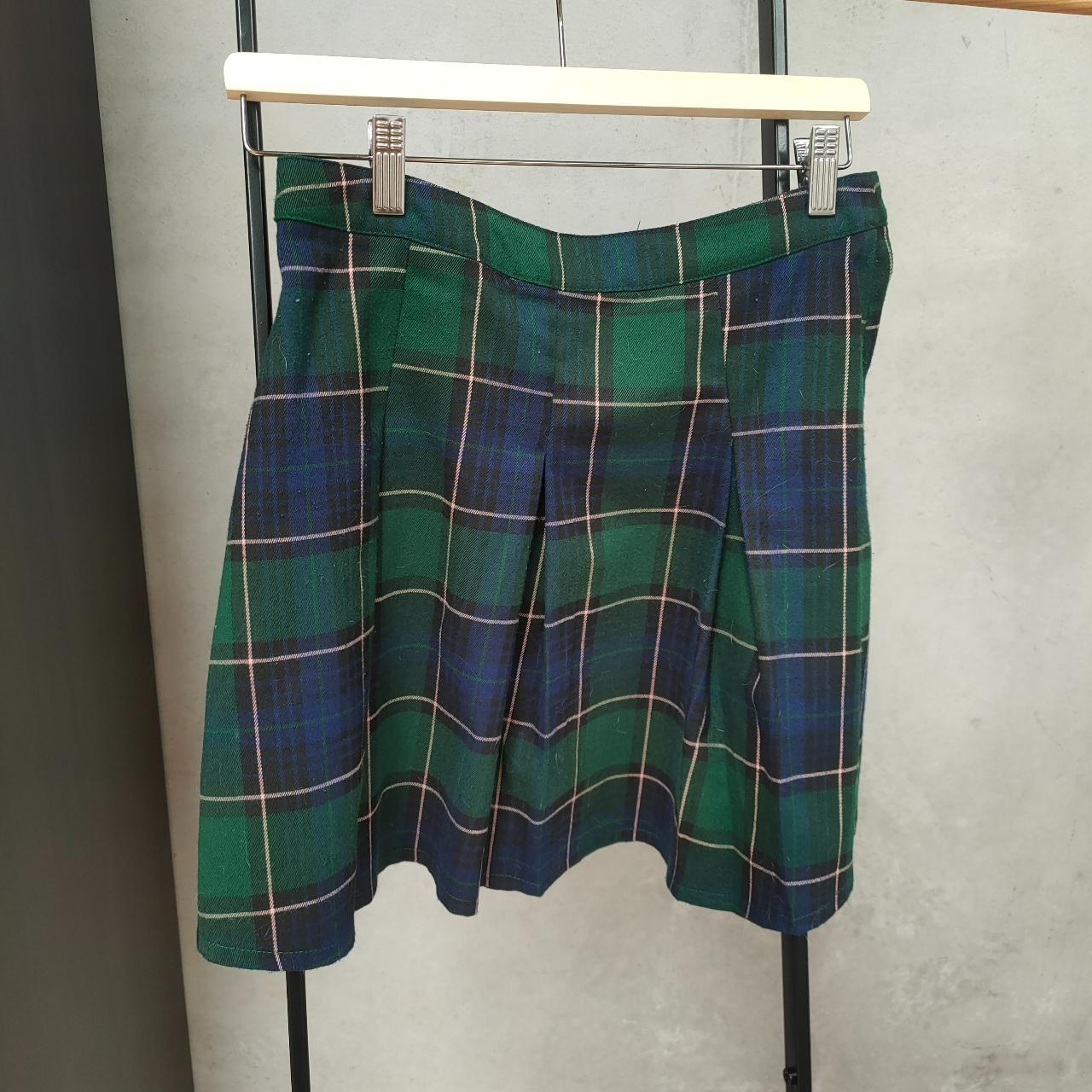 Adorable preppy pleated mini skirt in green, blue... - Depop