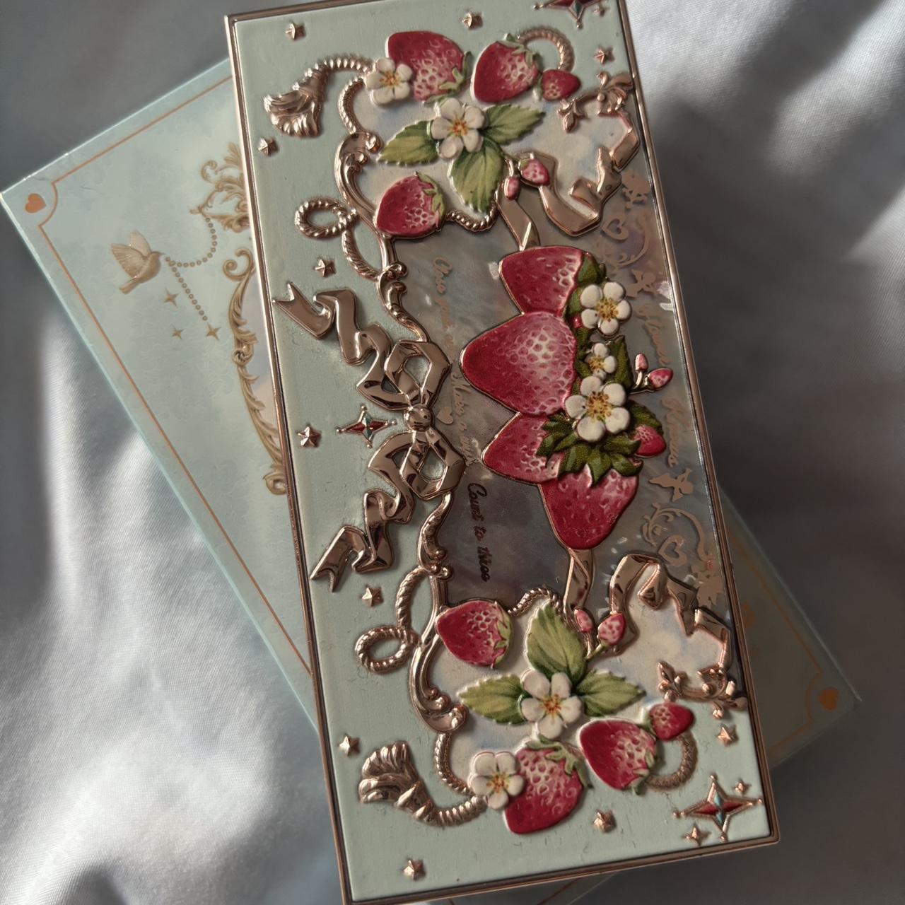 flower knows strawberry rococo series eyeshadow... - Depop