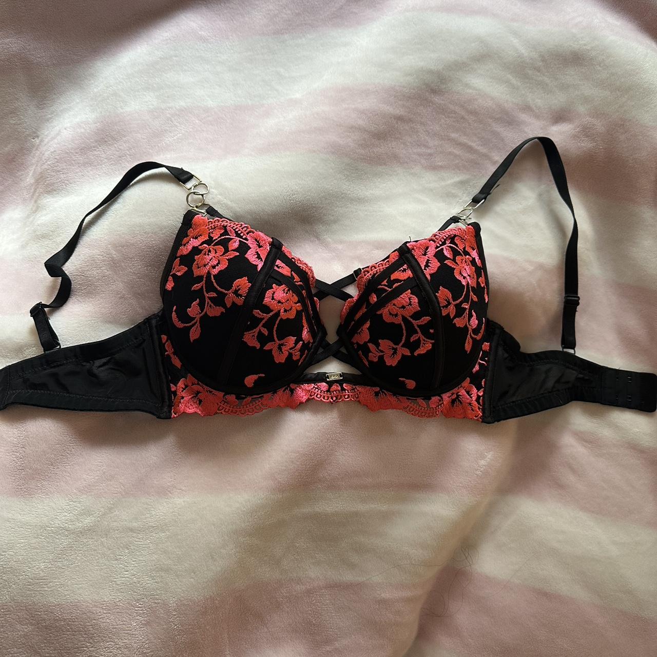 Bra’s and Thingz 34B Push-Up Bra Brand New without... | Depop