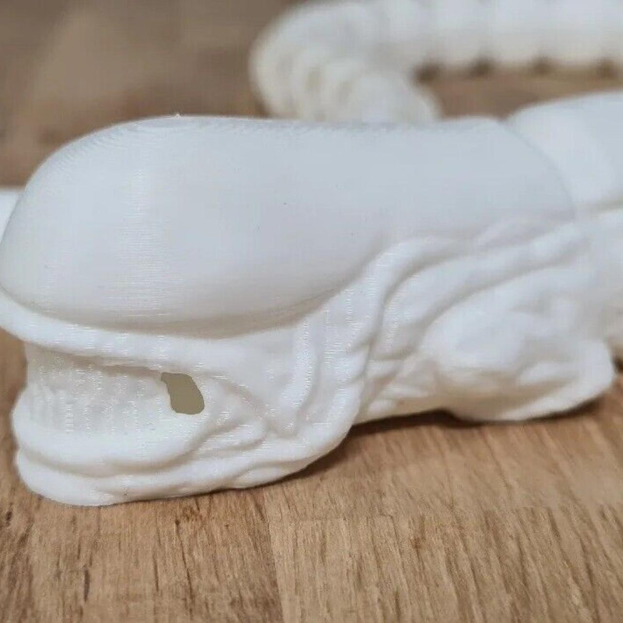 Alien Chestburster - Articulated Desk Toy -... - Depop