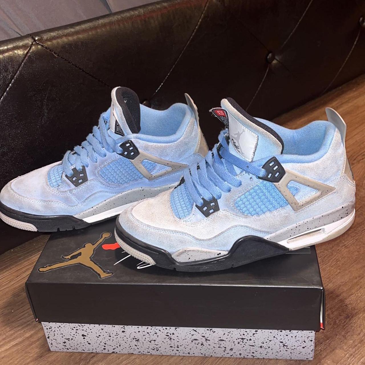 Jordan 4 Retro University Blue Size 7 US a little... - Depop