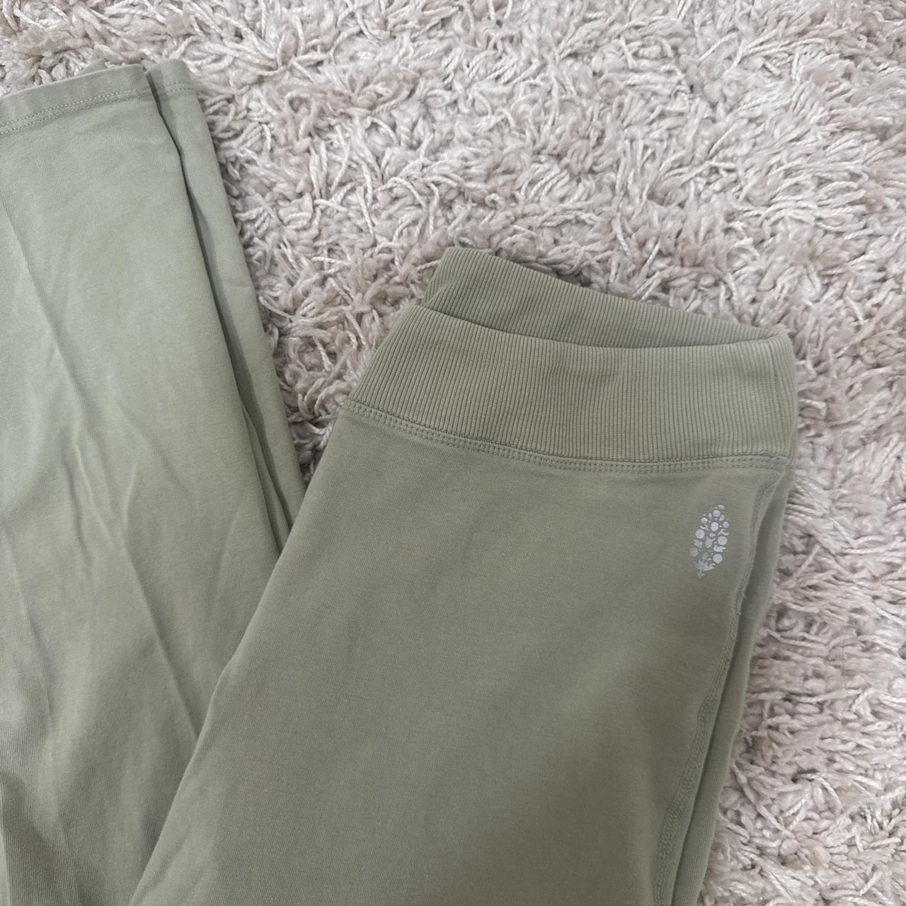 Light green free people yoga pants | Depop