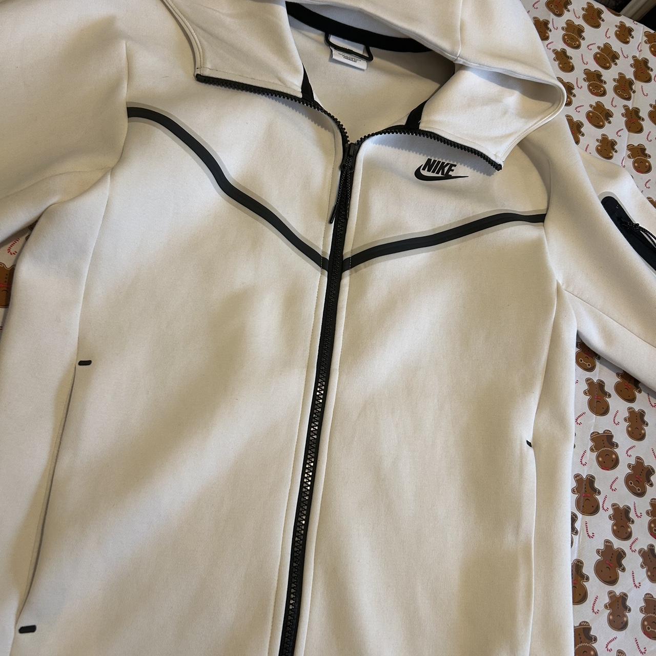white nike tech tracksuit top xs bottoms s prefect... - Depop