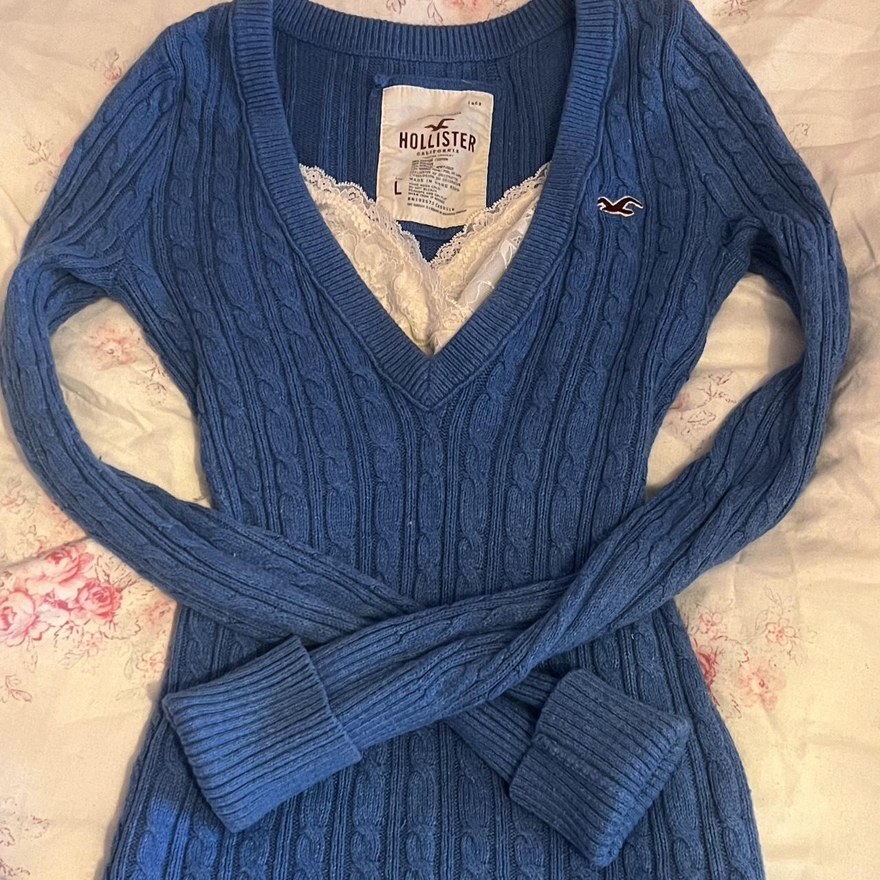 💙Stunning vintage Hollister v neck sweater 💙 Super... - Depop