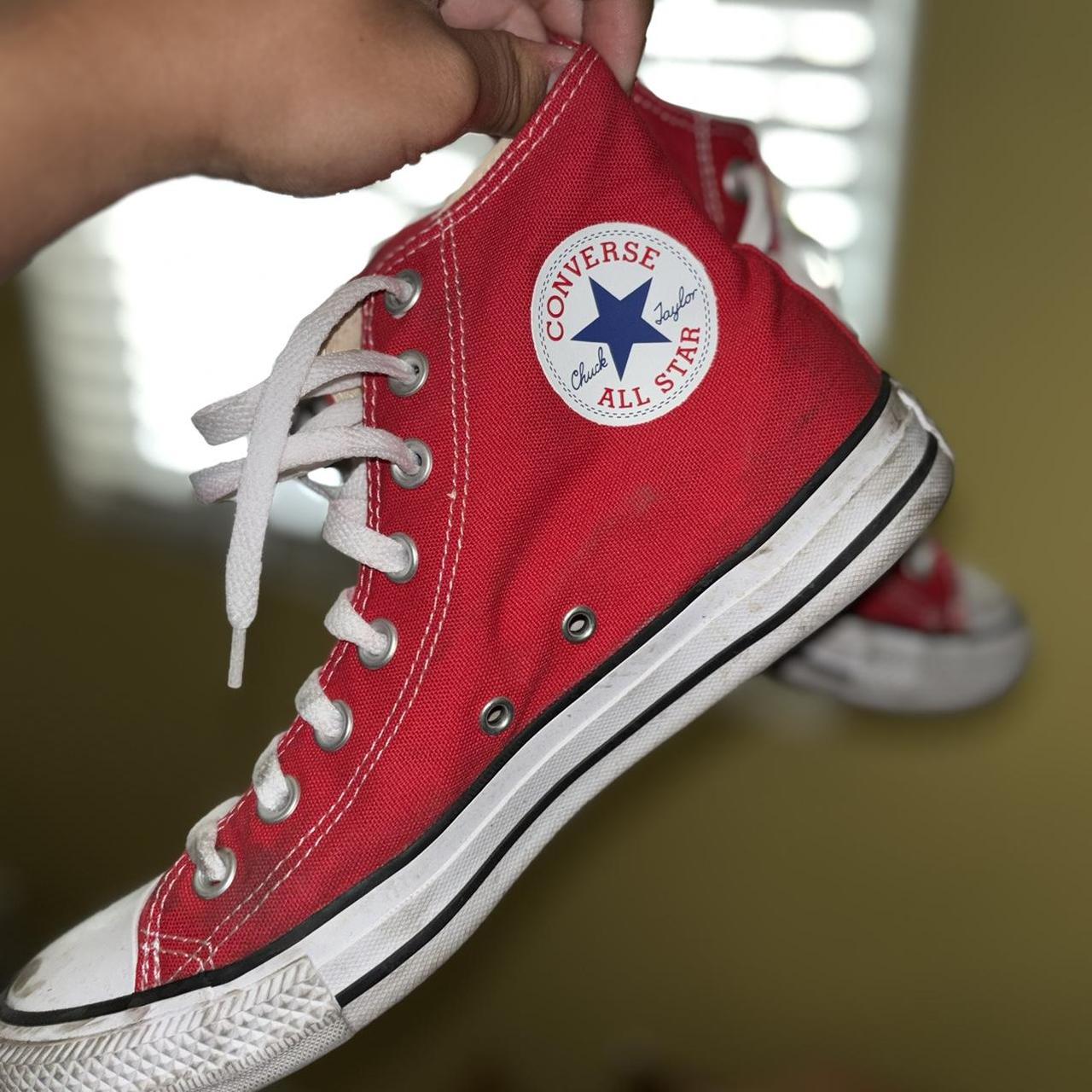 red converse size 9.5 only worn twice - Depop