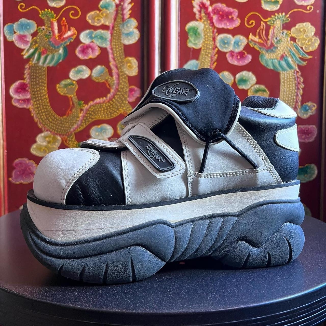 🎀 90s „Swear Alternative“ Platform Sneakers... - Depop