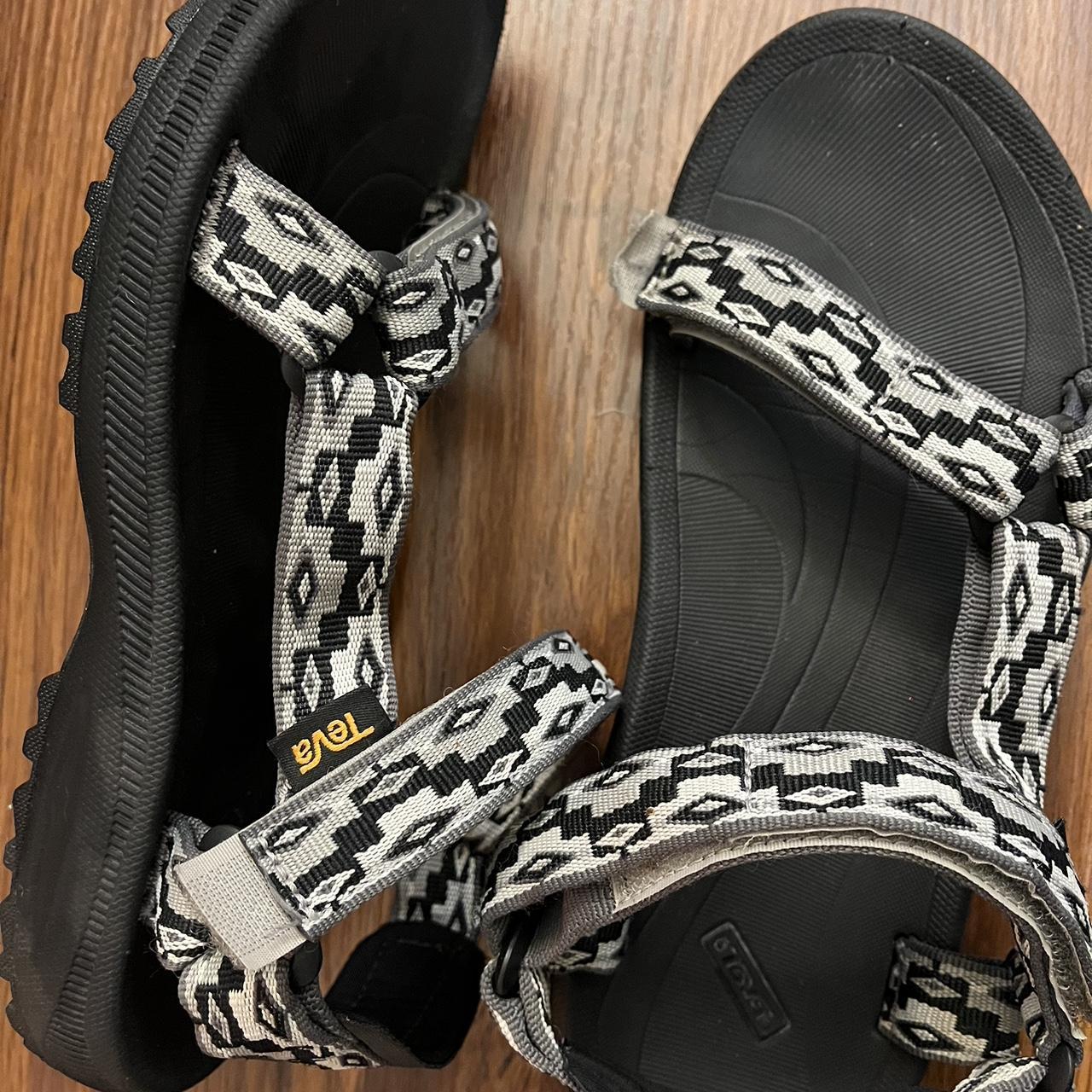 Size 9 women’s Teva hiking sandal. Used very good... - Depop