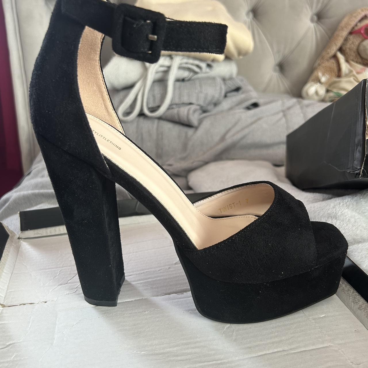 Prettylittlething black platform heels Never worn... - Depop