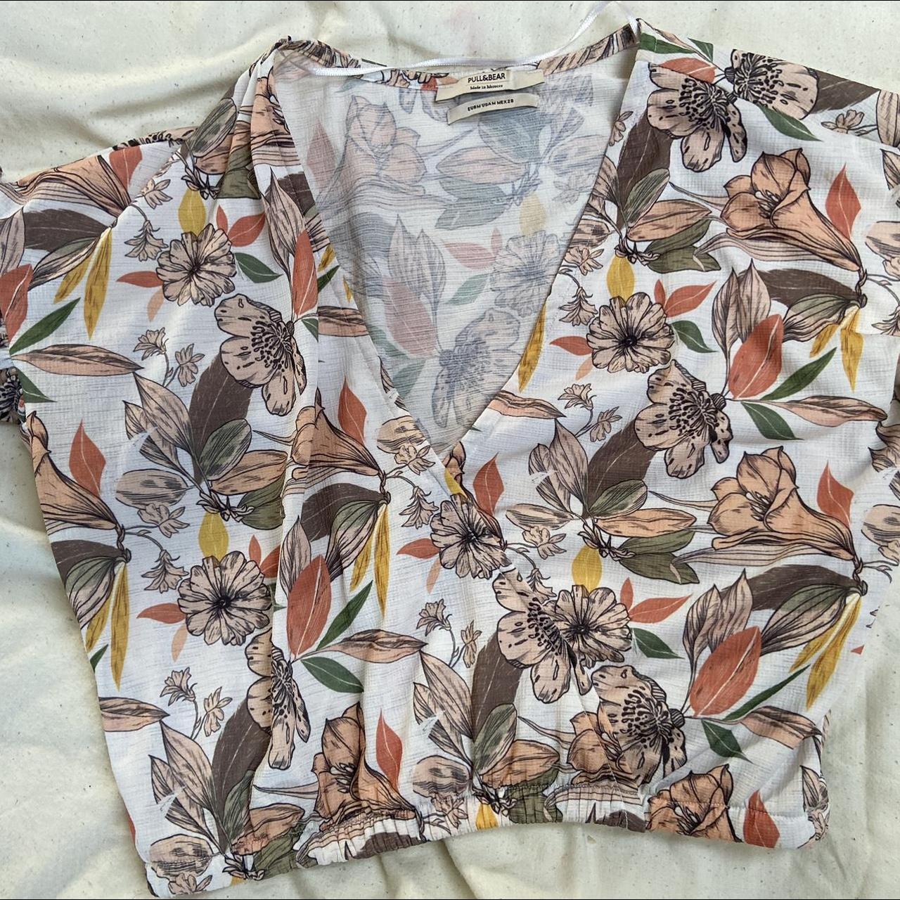 Pull & bear cropped flowy top! Great for holiday... - Depop