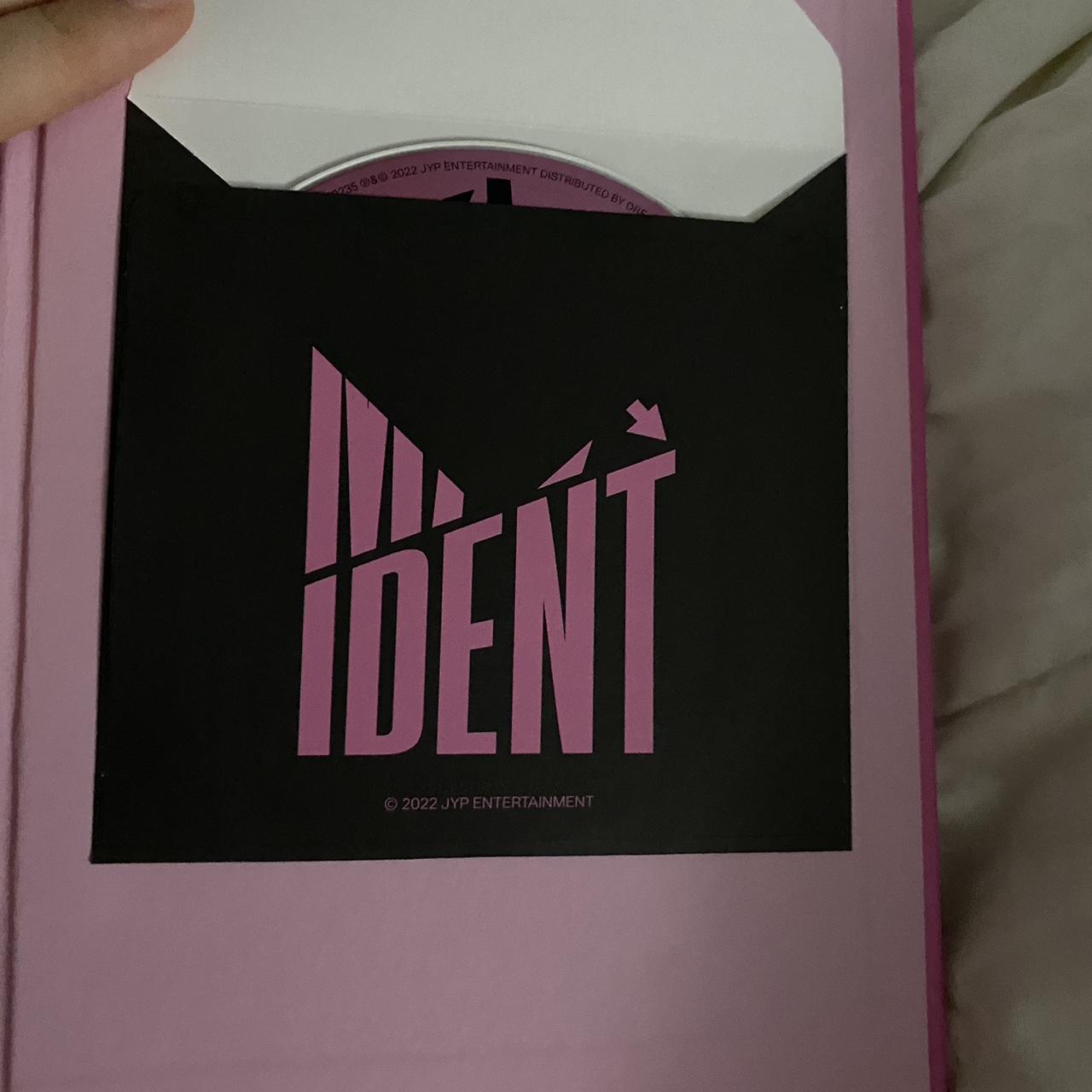 STRAY KIDS ⇝ MAXIDENT INCLUDES: photobook, lyric... - Depop