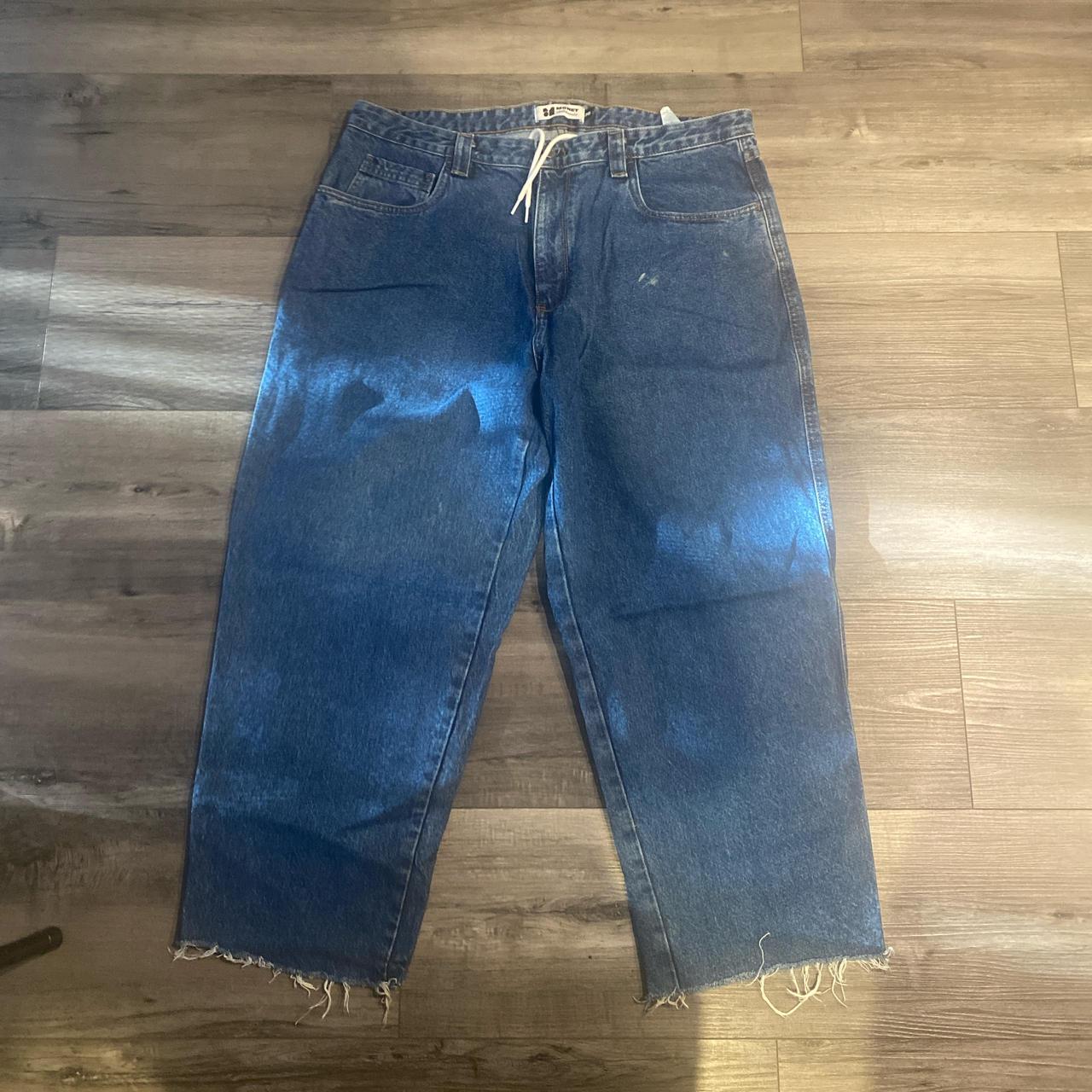 Massive size 36 Monet jeans Cut to about 32ish... - Depop