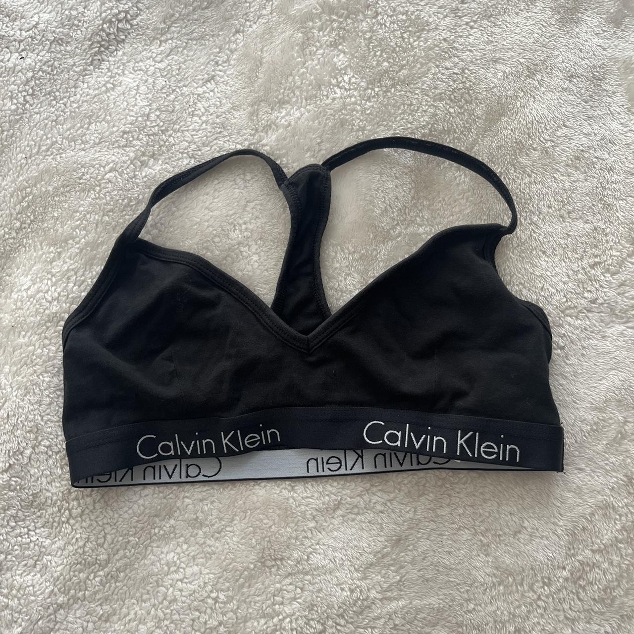 Calvin Klein Black Sports Bra Size M - gently... - Depop