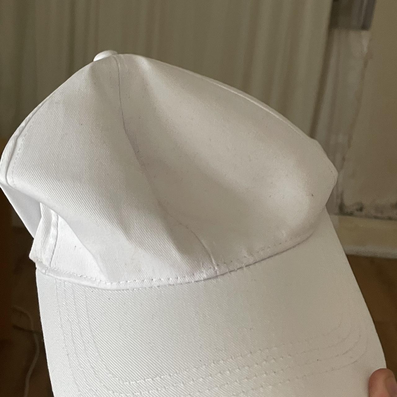 primark white cap never worn - Depop