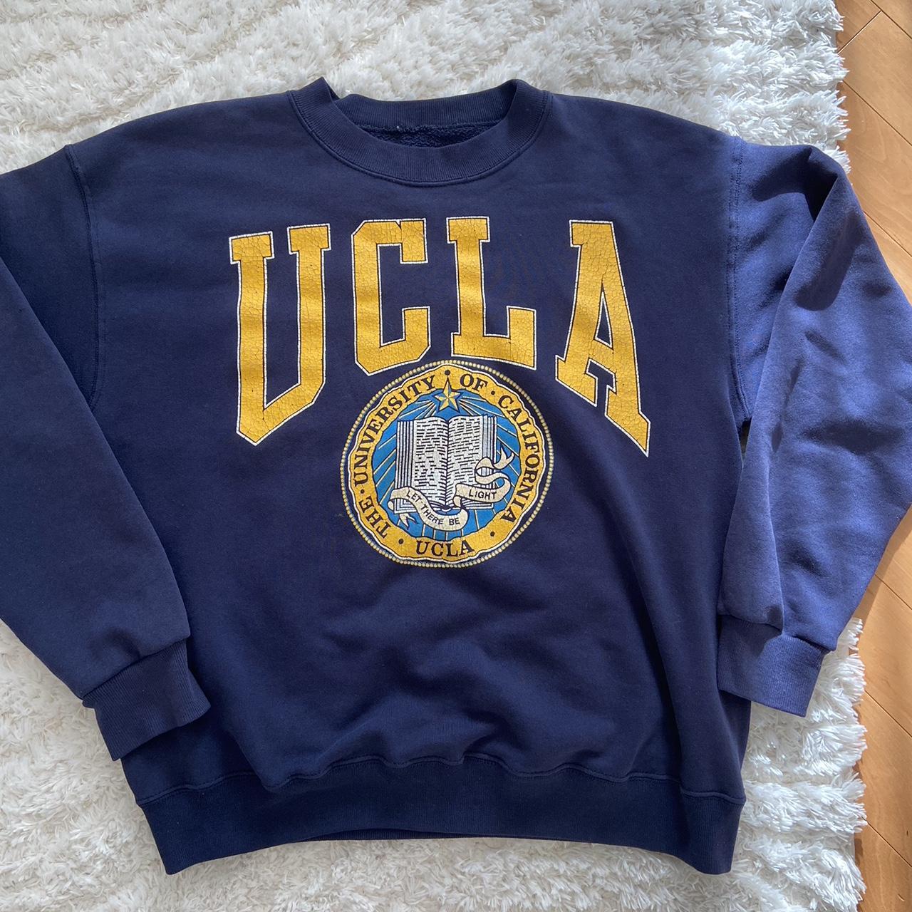Perfect oversized boxy fit vintage UCLA sweatshirt... - Depop