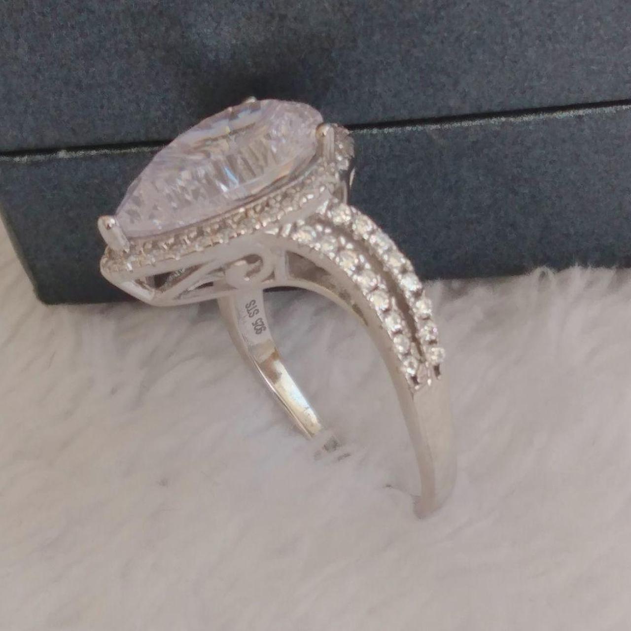 LUSTRO STELLA AAA Concave Cut Premium Cubic Zirconia... - Depop