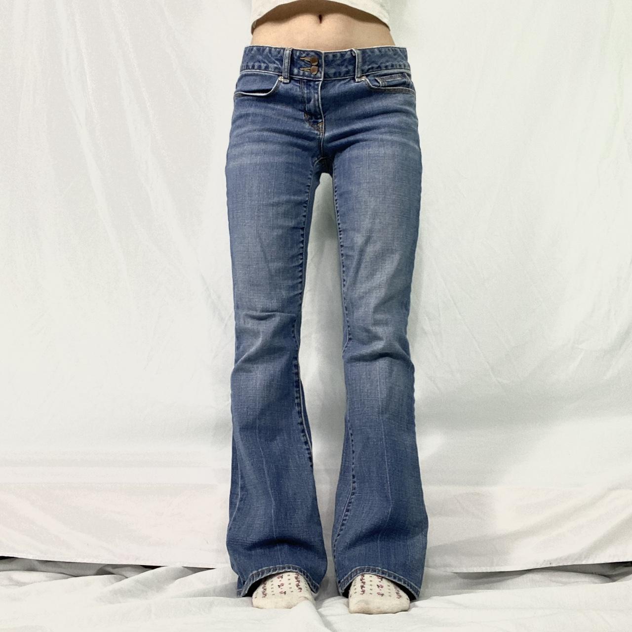 Y2k flattering low rise gap flare jeans ⭐️ modeled... - Depop