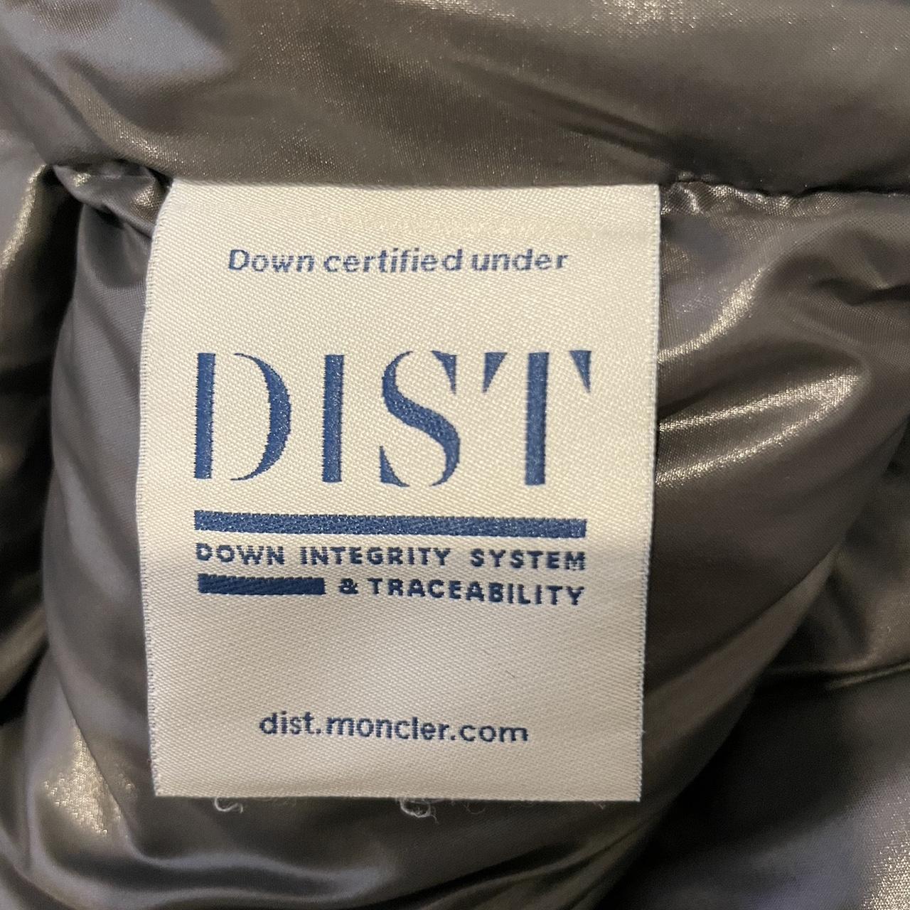 moncler label - Depop