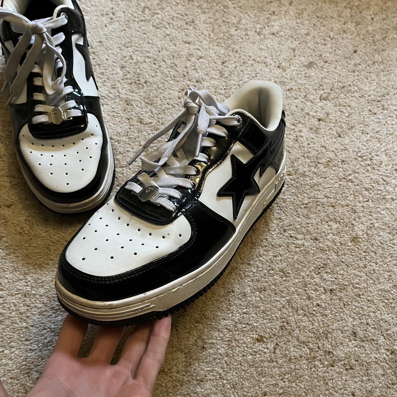 black and white bapesta worn a few times - Depop