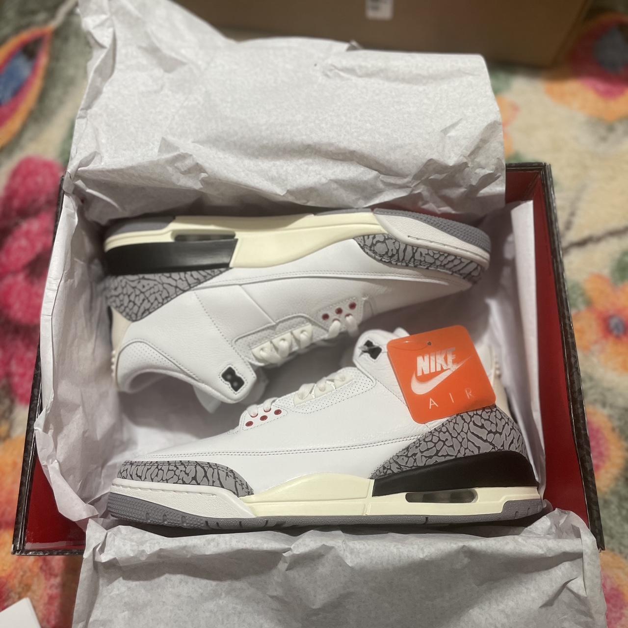 Jordan Men's Cream and White Trainers | Depop