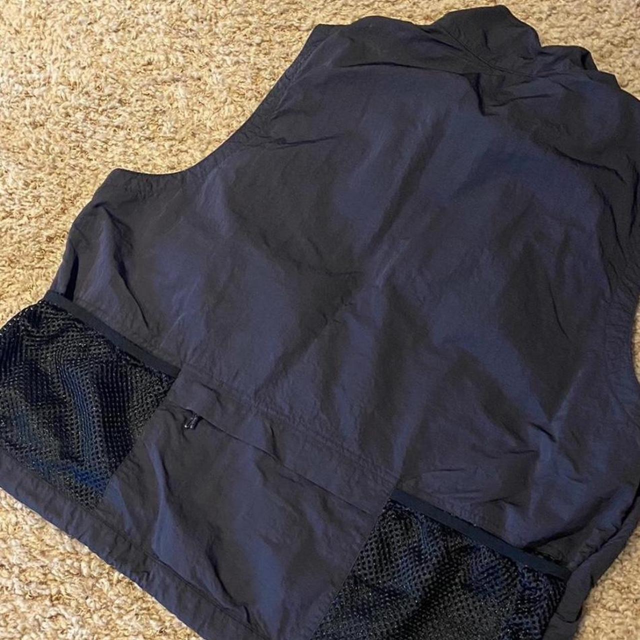 Nike ACG Utility Vest Gilet, Black. Size... - Depop