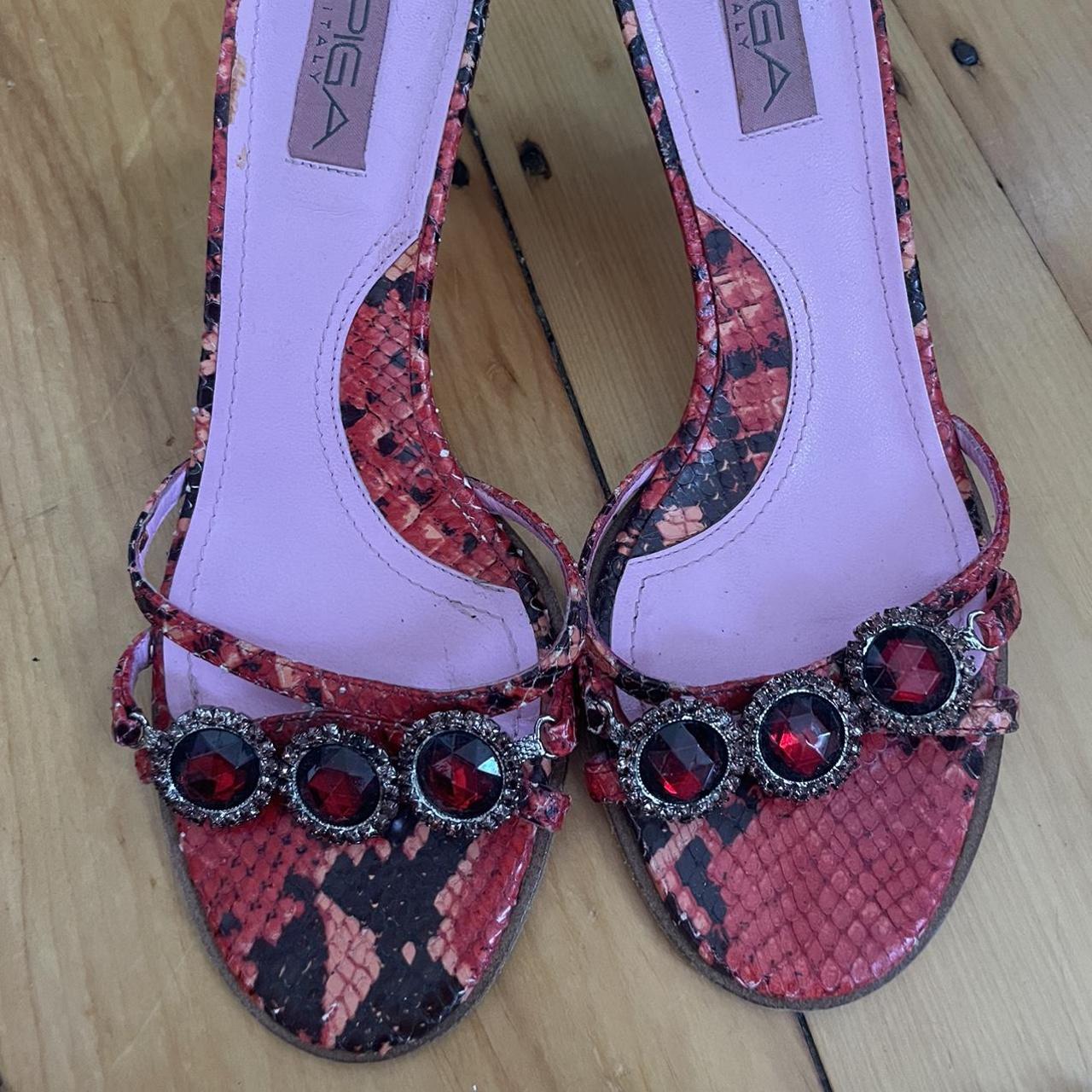 The coolest red snakeskin kitten heels - Depop
