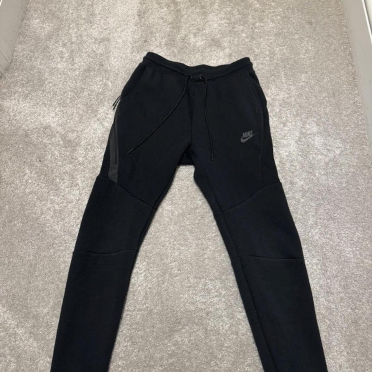 Old season 2nd gen Nike tech fleece. Bottoms size XS... - Depop