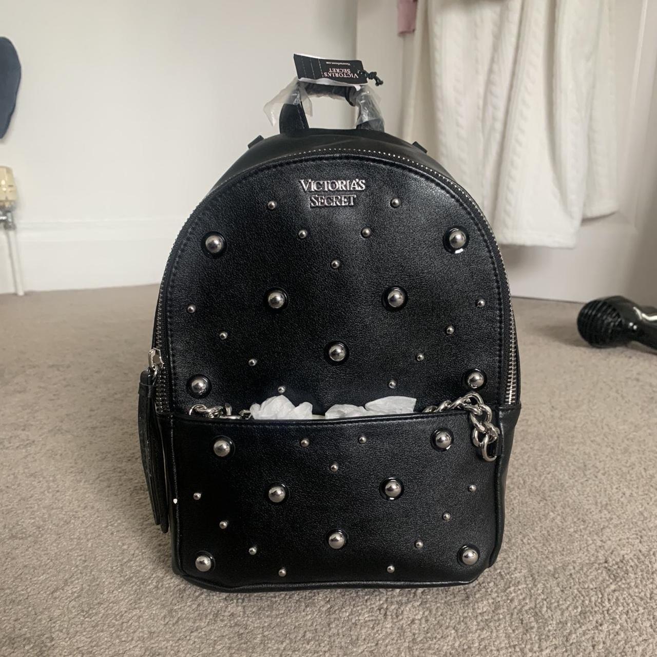 authentic victoria’s secret backpack - Depop