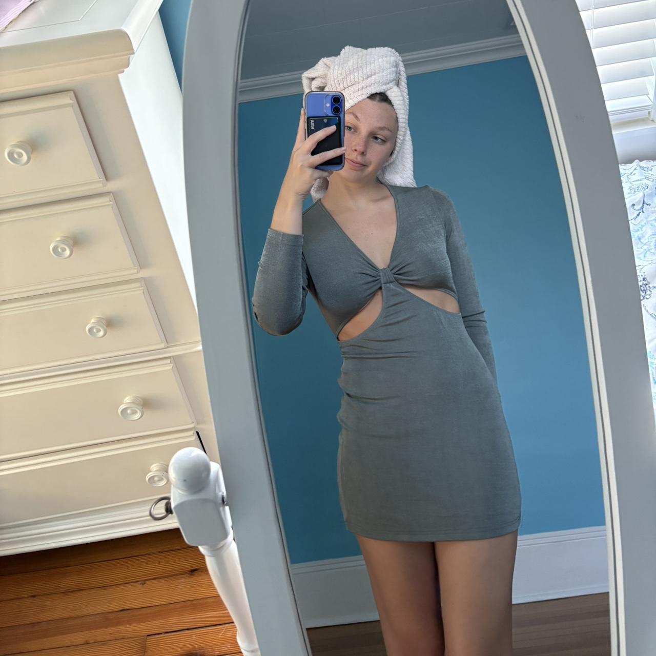 Green dress M from Isabelle’s cabinet | Depop