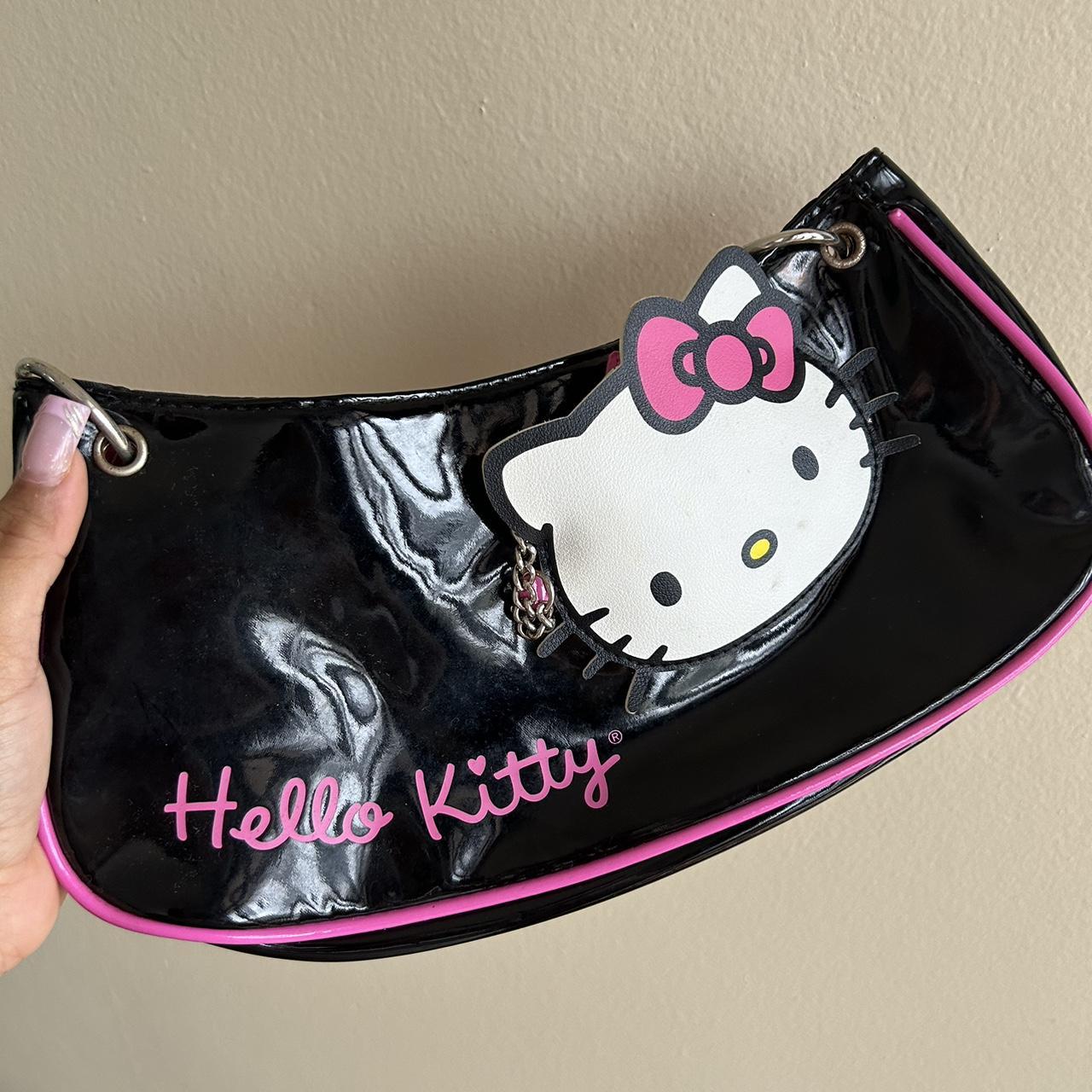 Hello Kitty bag has some rust open to offers... - Depop
