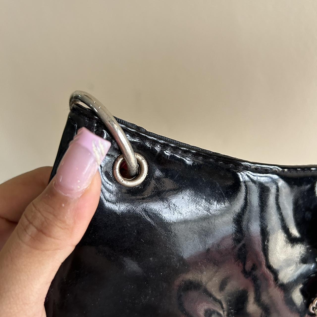 Hello Kitty bag has some rust open to offers... - Depop