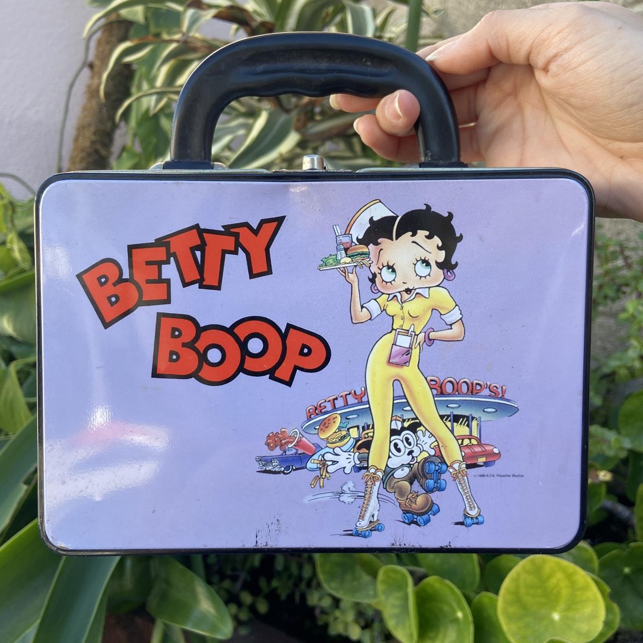 Vintage dead stock 90’s Betty boop metal tin lunch... - Depop