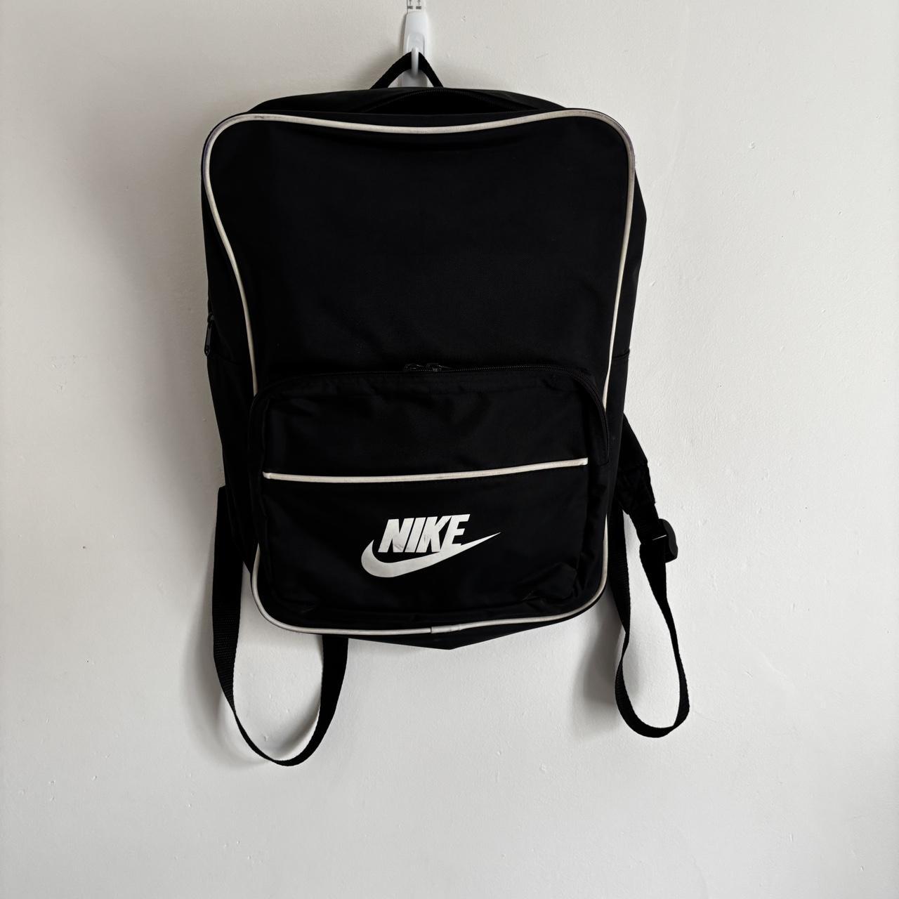 Vintage Nike Backpack Black 90's Y2K Tag 2... | Depop