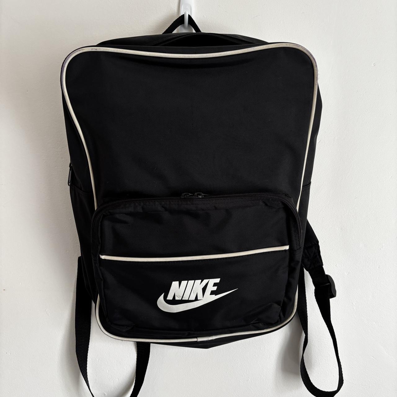 Vintage Nike Backpack Black 90's Y2K Tag 2... | Depop
